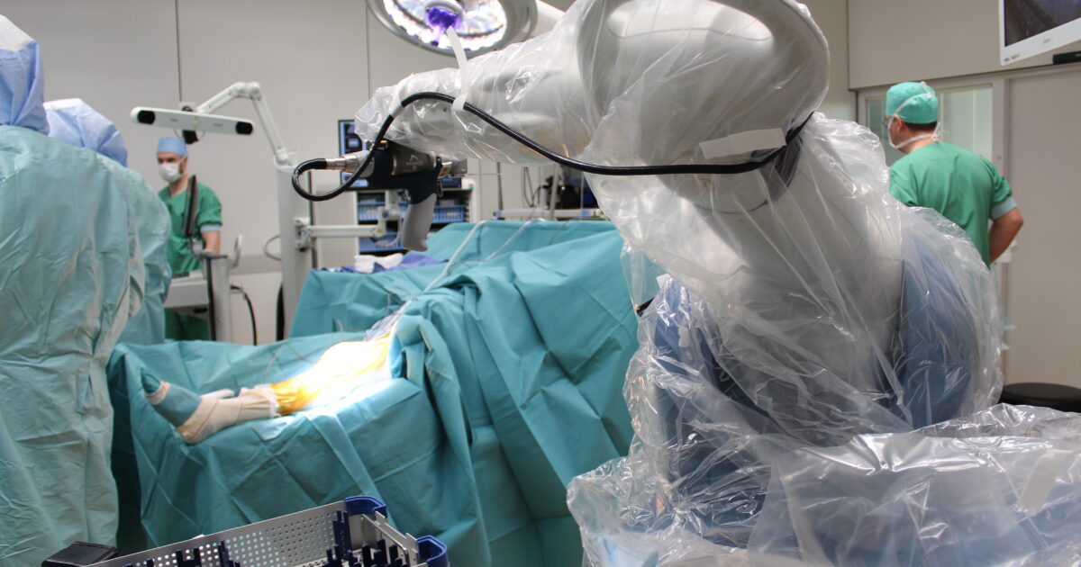 Webinar trends en controverses in de kniechirurgie | AZ Alma